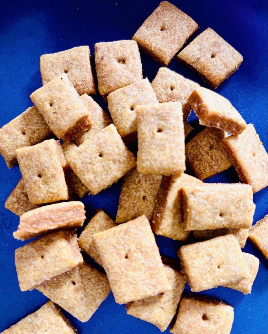 Cheesy Cracker - Healthy Cheese Snack - Healthy Happy Life Secrets